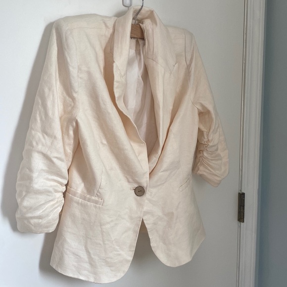 Jackets & Coats | Vintage Scrunch Sleeve Cream Colored Single Button ...